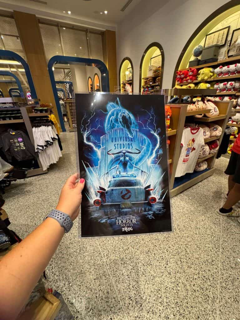 Ghostbusters Unleashed: A Guide to the Ghostbusters Merch at Hollywood ...