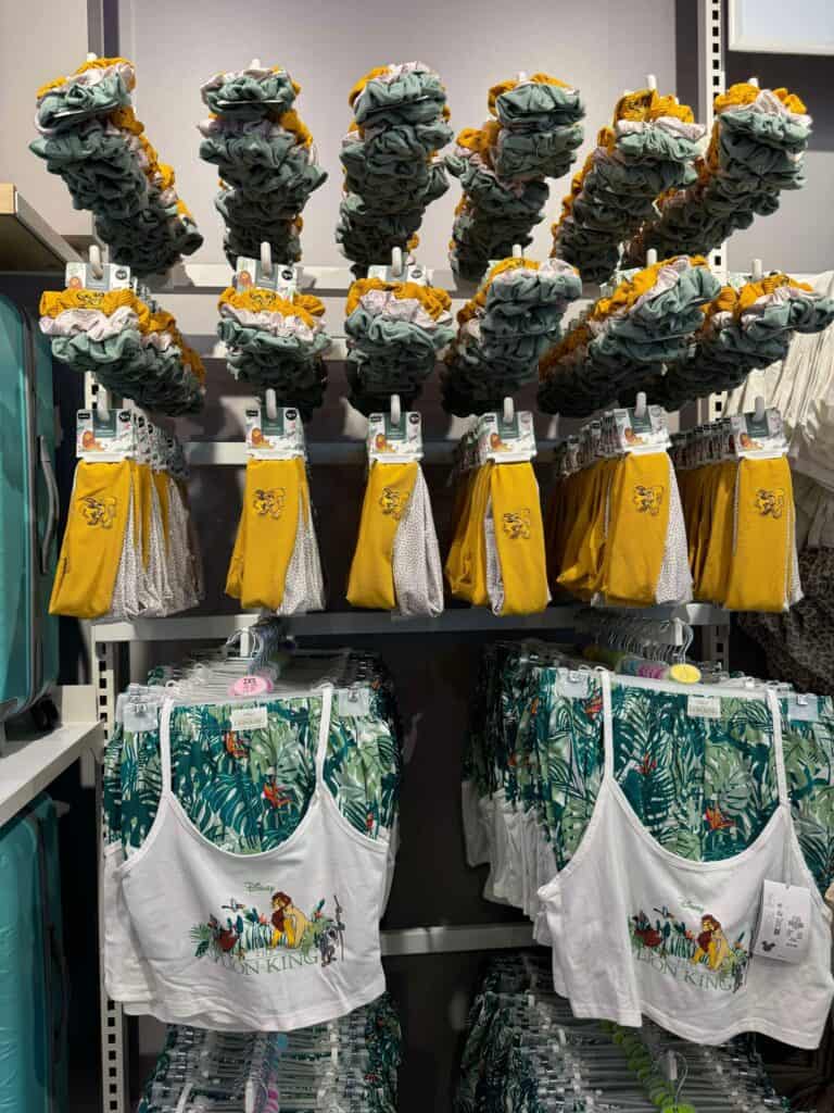 Primark Brings Disney Magic to The Florida Mall! | Chip and Company