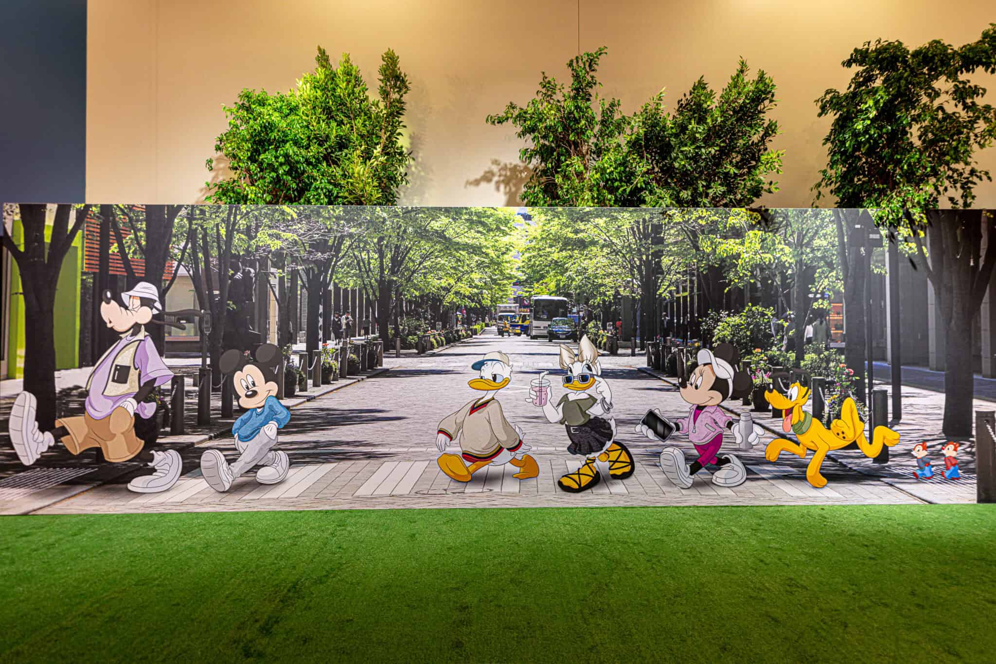 D23: The Ultimate Disney Fan Event Kicks Off with Magic! | Chip and Company