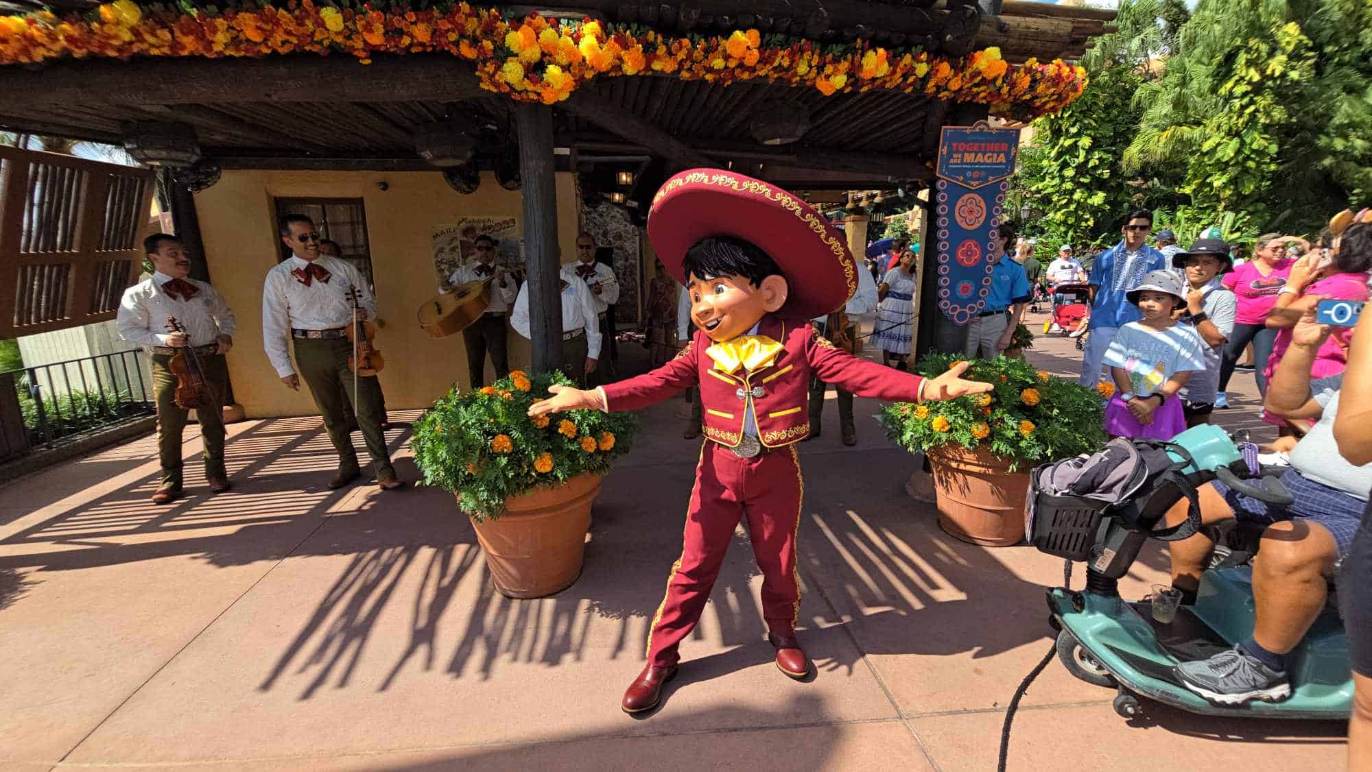 Miguel From ‘Coco’ Joins Mariachi Cobre in EPCOT | Chip and Company
