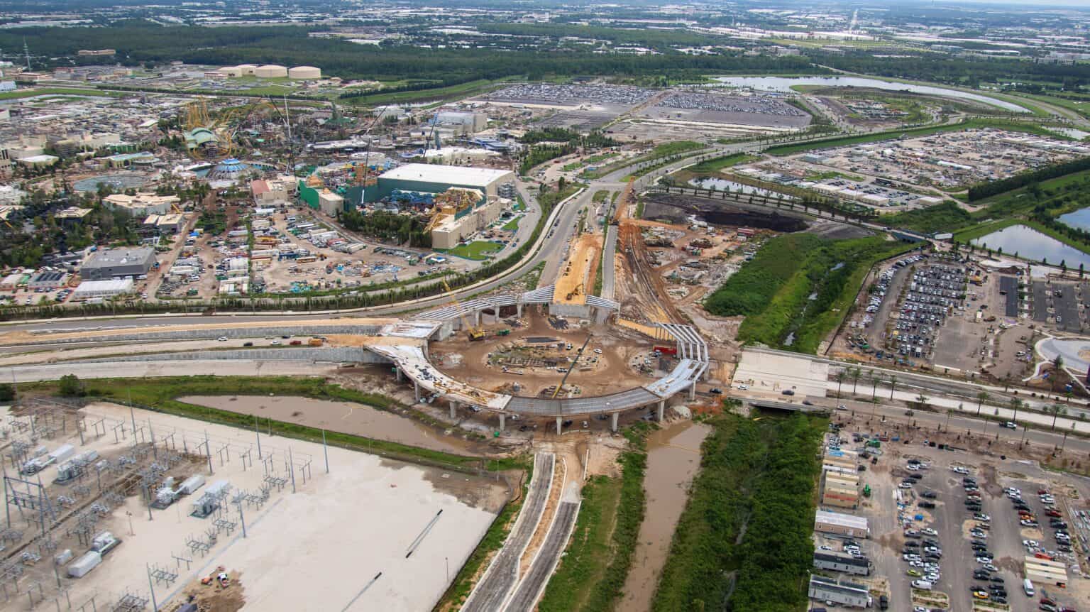 Universal Orlando's New Raised Traffic Circle Takes Shape Near Epic ...