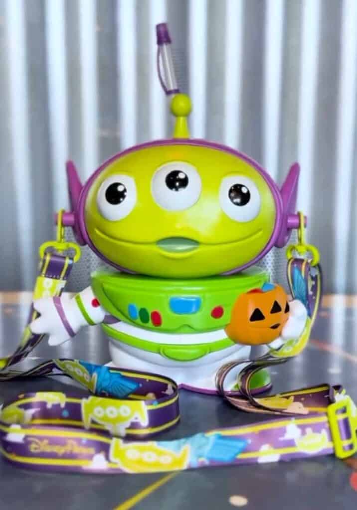 New Halloween Alien Sipper Coming to Disney World & Disneyland | Chip ...