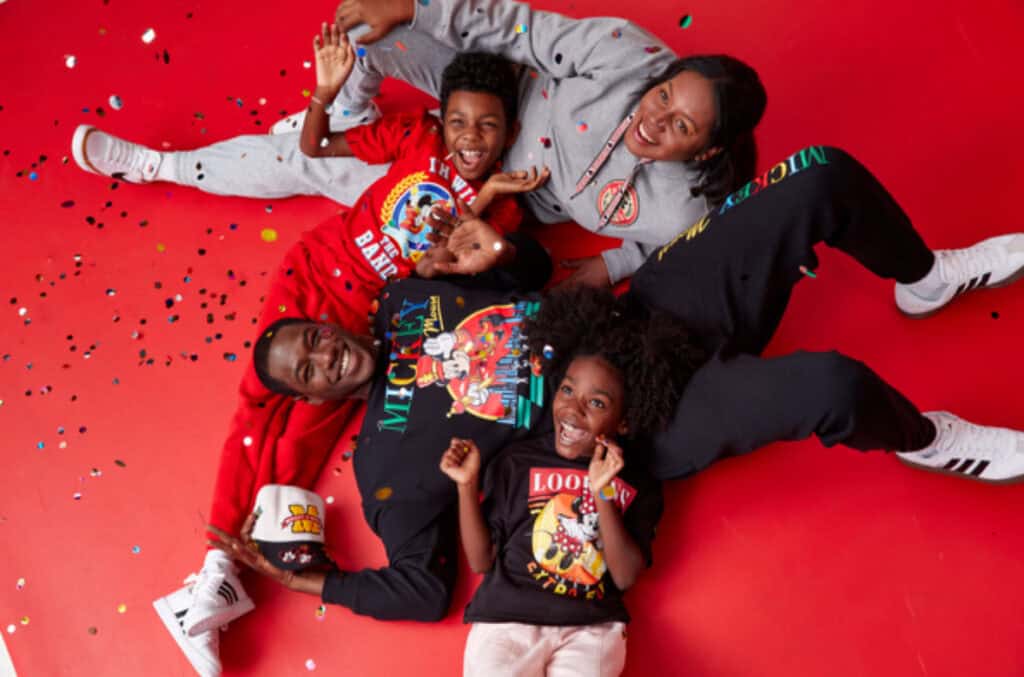 Disney and Macy's Celebrate the Holidays with a New Minnie Mouse ...