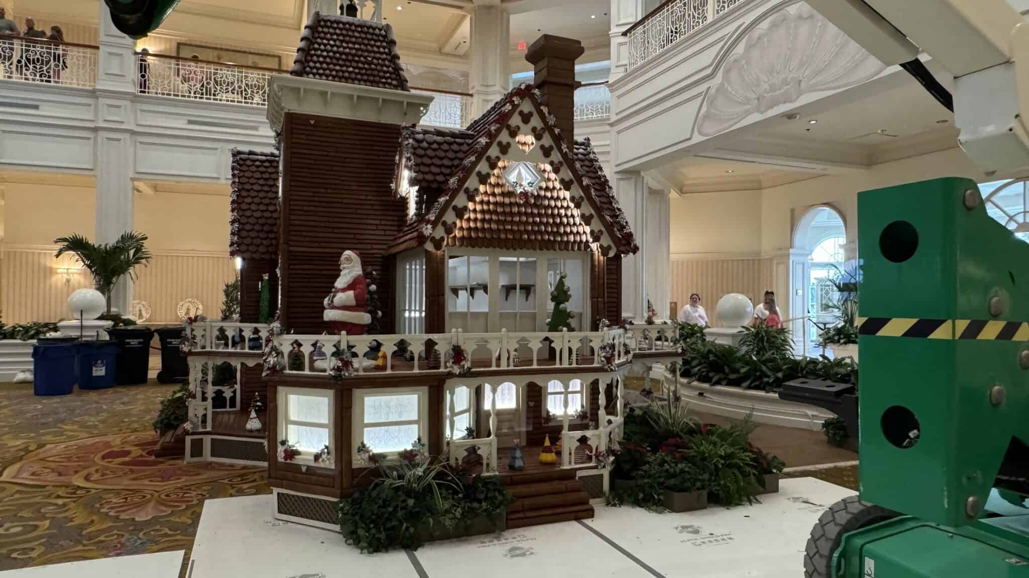 2024 Gingerbread House is Now Complete at Disney's Grand Floridian ...