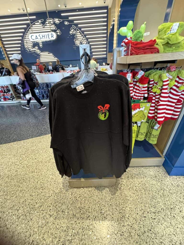 Grinch Christmas Merch Arrived to Universal Orlando Resort! | Chip and ...