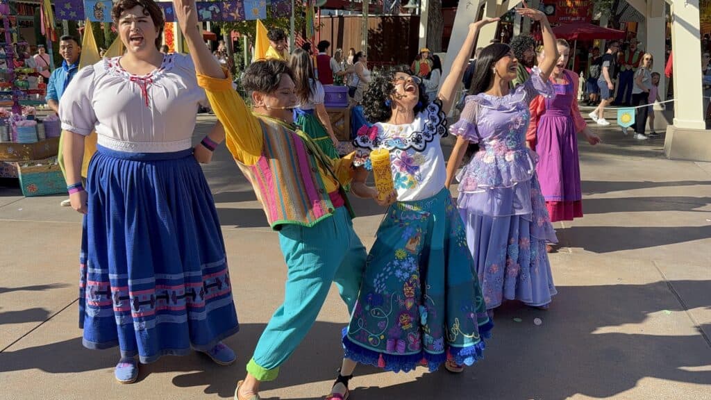 ‘Mirabel’s Gifts of the Season’ Debuts at California Adventure for ...