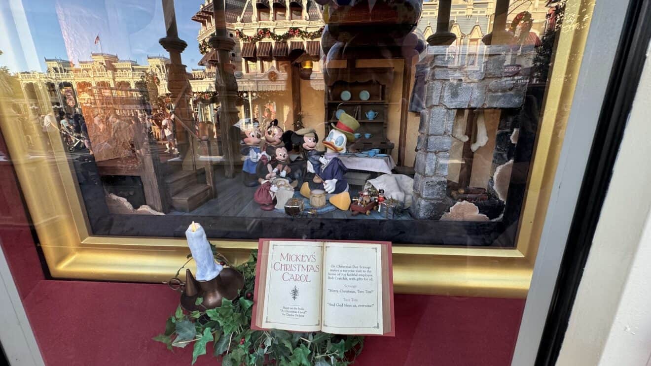 Mickey’s Christmas Carol Window Display Returns to the Magic Kingdom ...