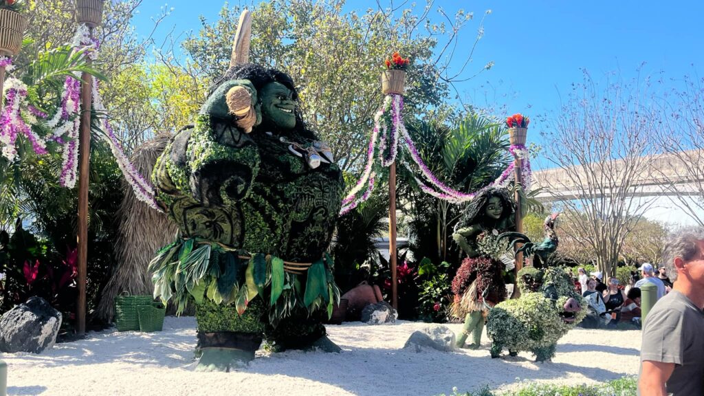 New Moana Topiaries Debuts at EPCOT Flower & Garden Festival | Chip and ...