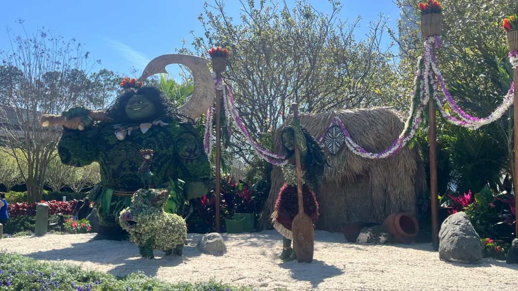 New Moana Topiaries Debuts at EPCOT Flower & Garden Festival | Chip and Company