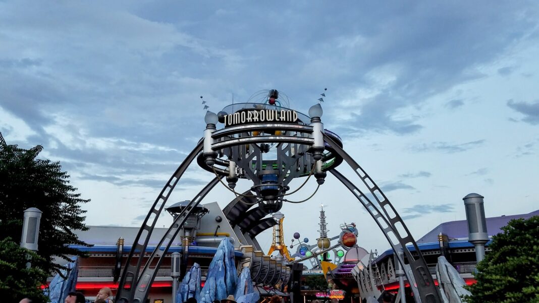 Disney World Files New Construction Permit for Astro Orbiter in the ...