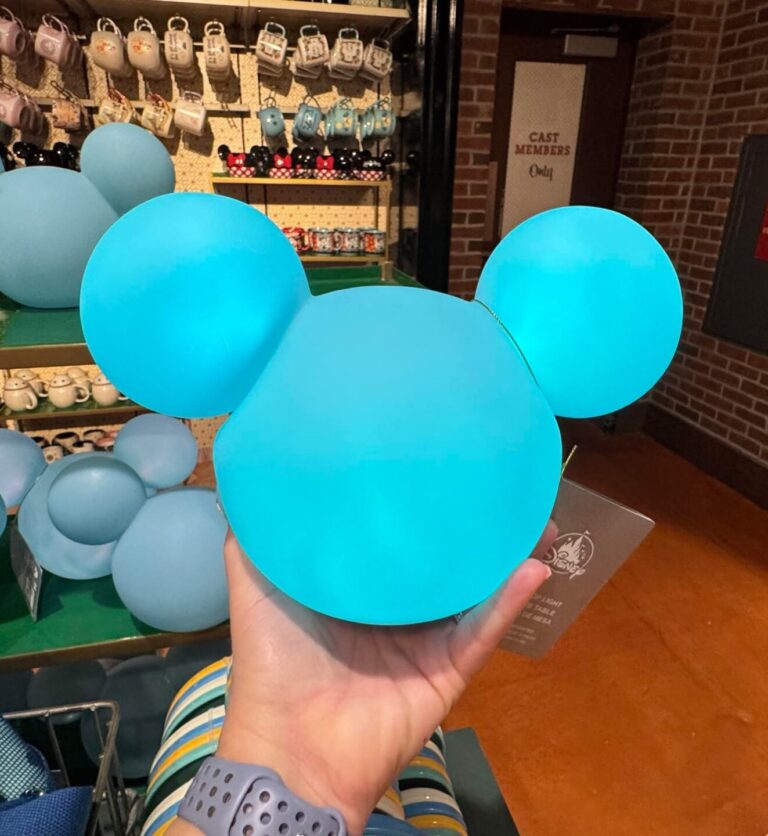 Light Up Your Summer with the Mickey Mouse Icon Summer Fun Light | Chip ...