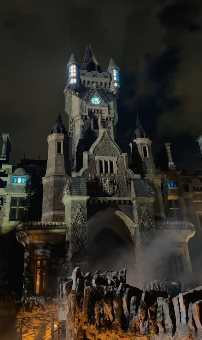 Universal Shares FIRST LOOK at Victoria Frankenstein Animatronic in ...