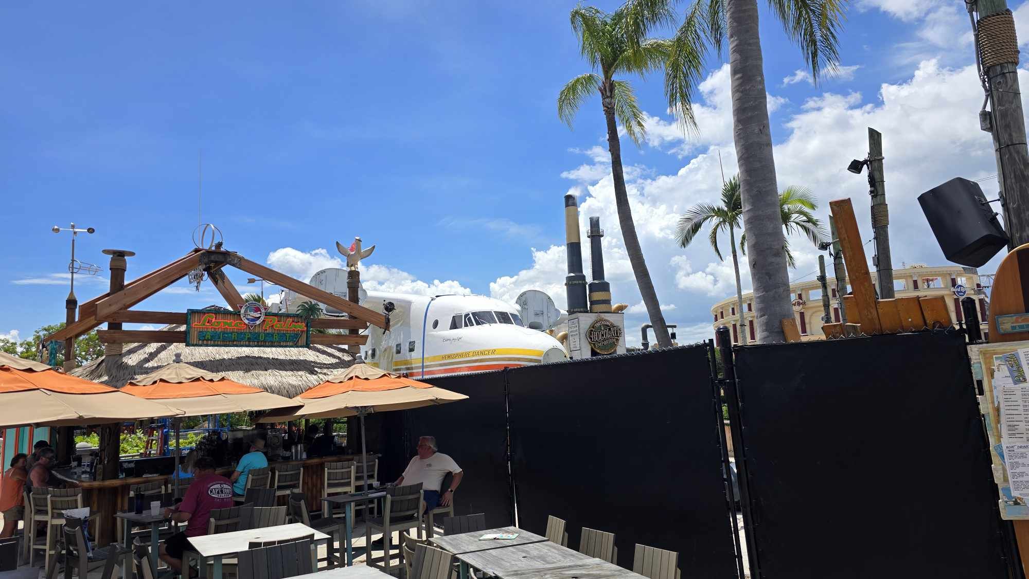 Jimmy Buffett’s Missing Plane Returns to Universal CityWalk Orlando ...