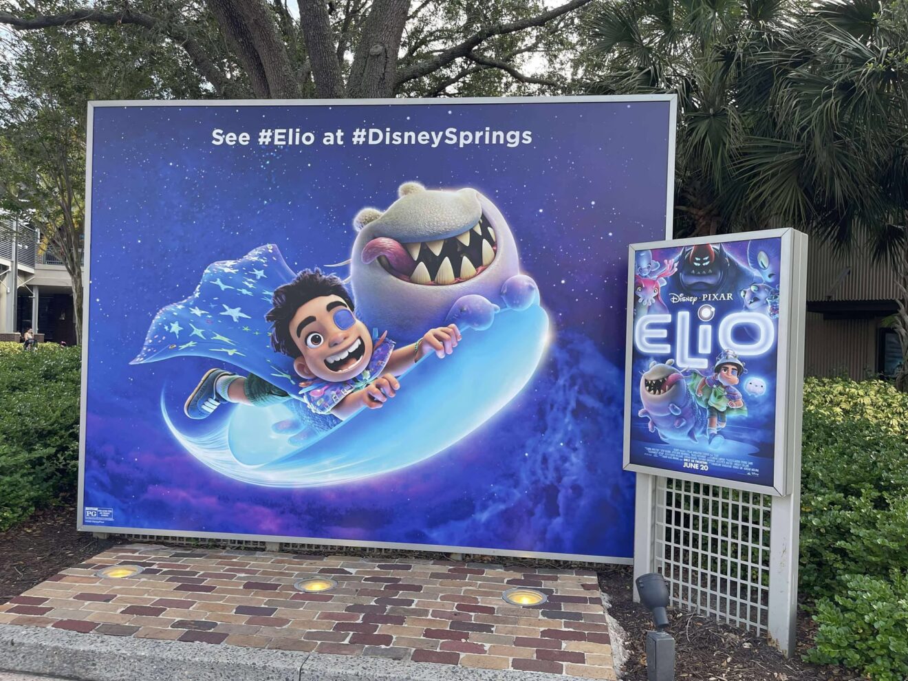 New ‘Elio’ Photo-Op Added to AMC Theaters in Disney Springs | Chip and ...