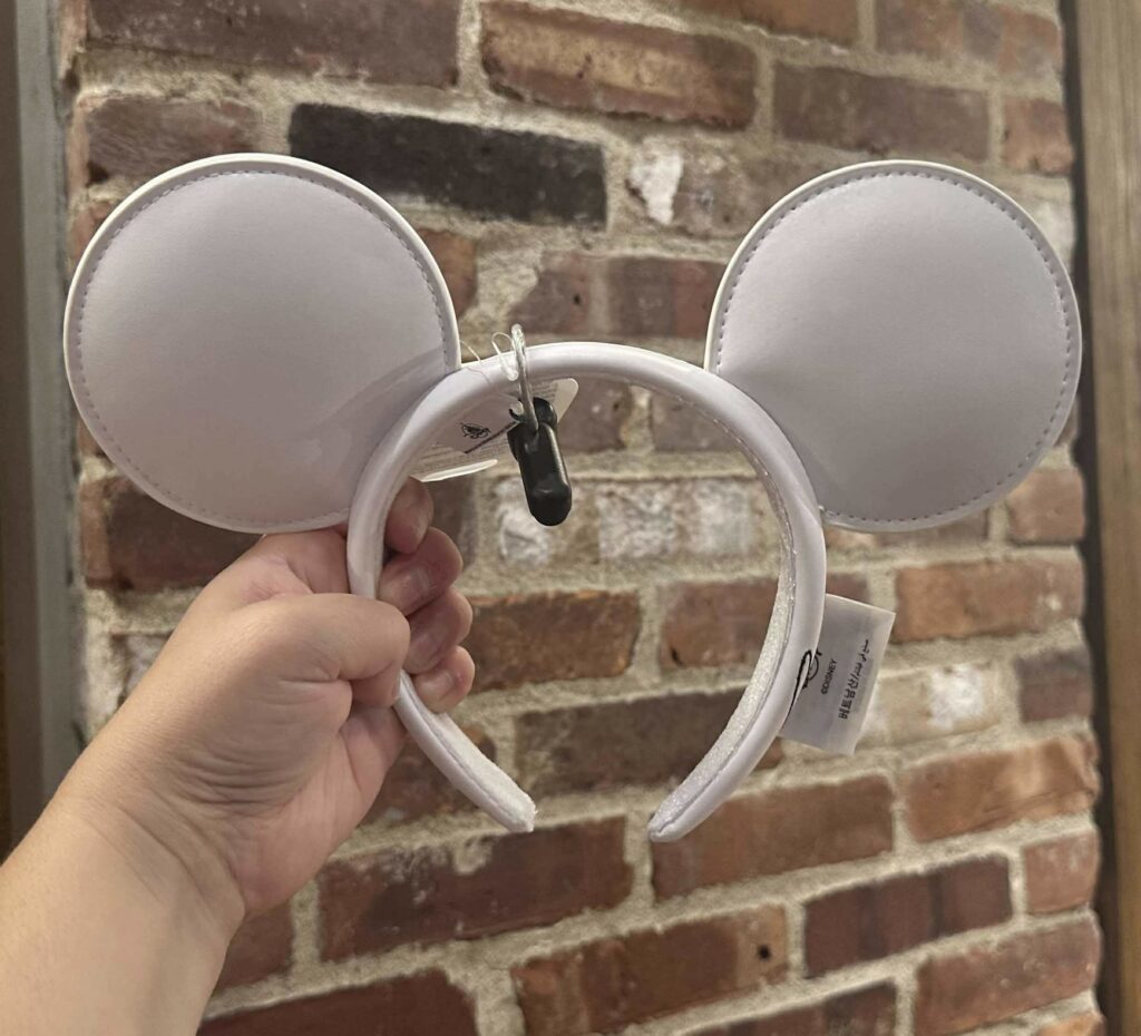 Signatures & Style: Meet the White Mickey Mouse Autograph Ear Headband ...