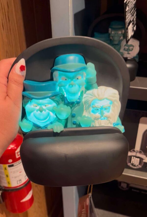 Don't Look Back! The Haunted Mansion's Hitchhiking Ghosts Doom Buggy ...