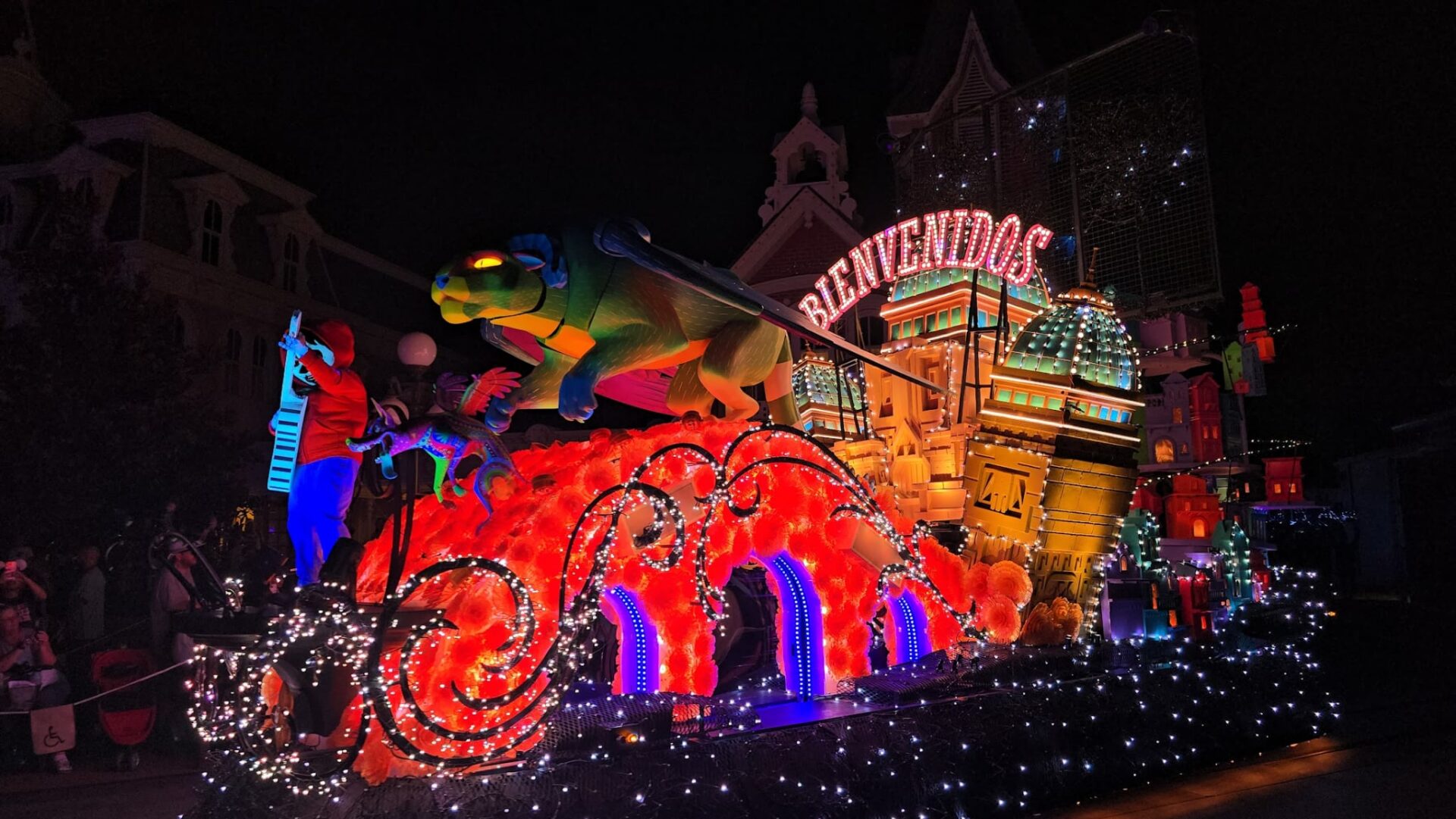 Photos & Video: First Look at Disney's Starlight Nighttime Parade from ...