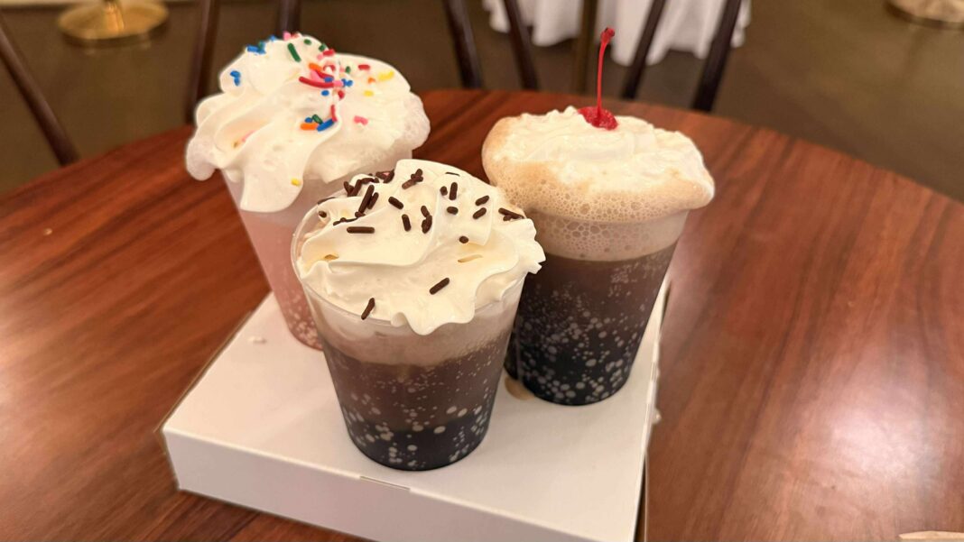 NEW Disneyland Magic Key Neapolitan Sampler | Chip and Company