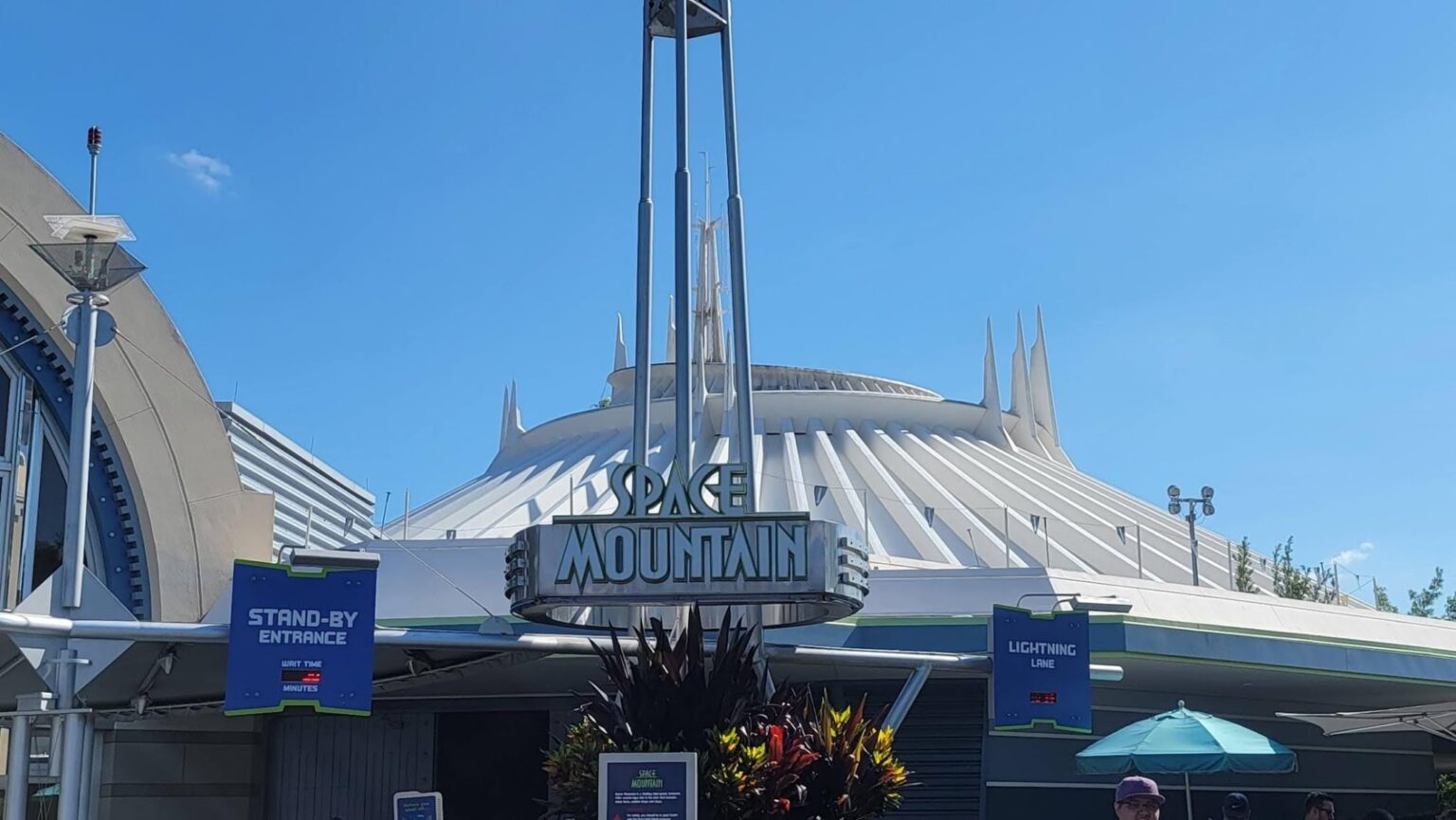 New Construction Permit Issued for Space Mountain Entrance in Magic ...