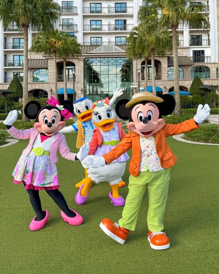 Disney is Looking for Short Characters Performers for Walt Disney World ...