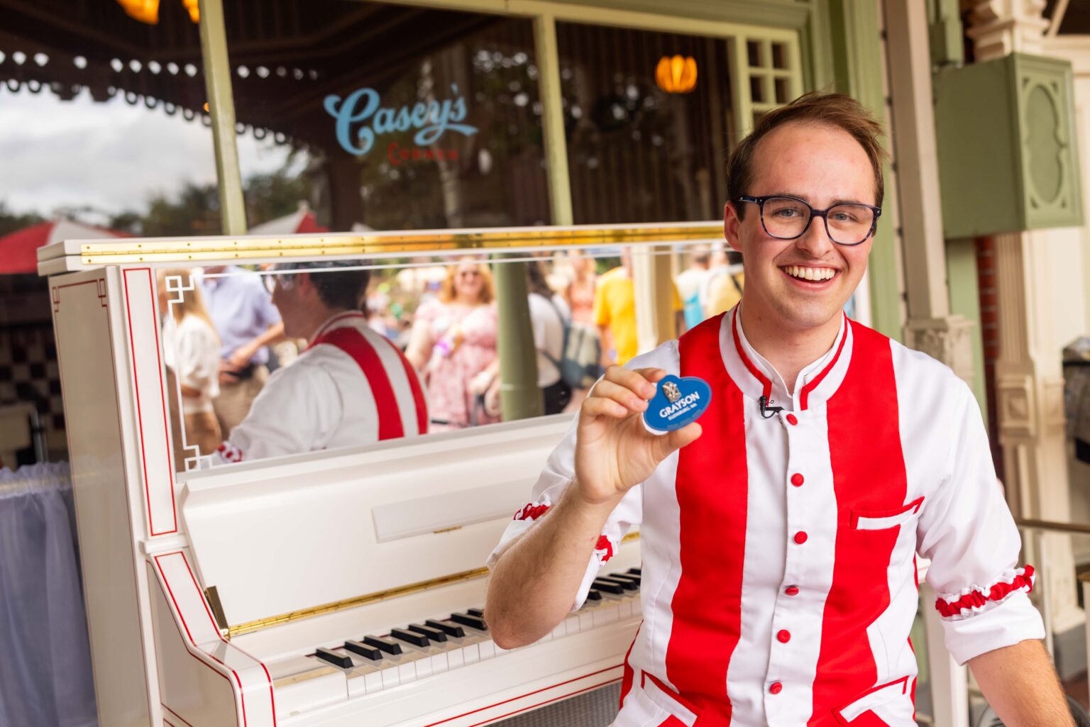 Pianist Grayson Smith Honored with Disney’s Highest Cast Member Honor ...