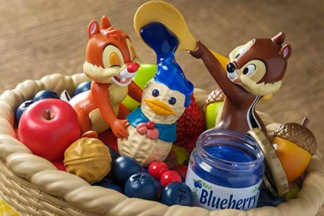 Chip ‘n’ Dale Harvest Popcorn Bucket Coming Soon to Tokyo Disneyland ...